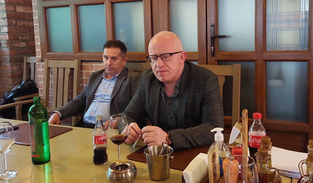 Адвокатот на Рашковски ќе го брани Груби!? - Република