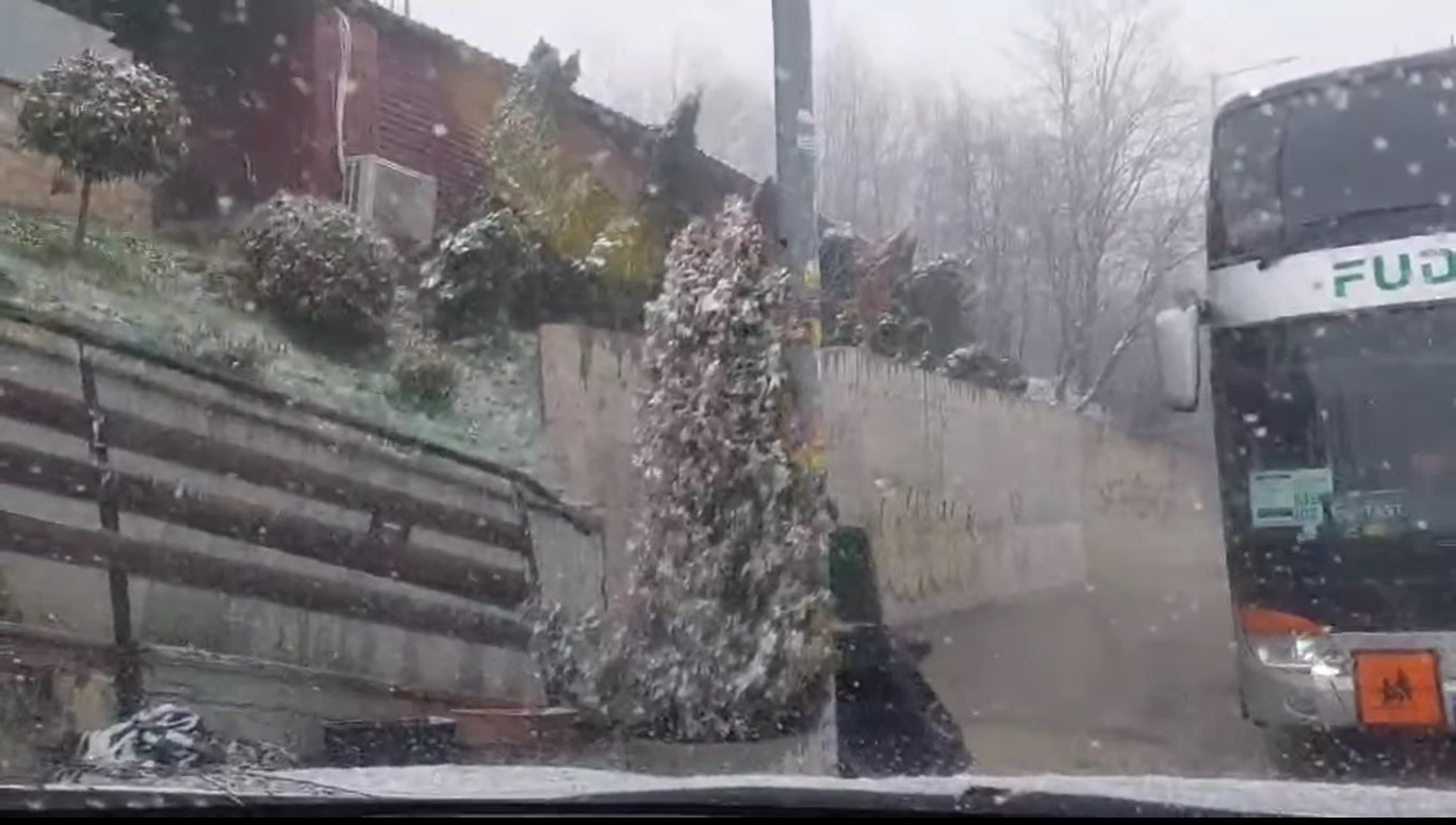 Снег во Македонија - Стража побелува - Република