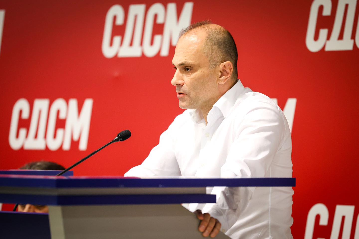 Филипче од луѓе слушнал дека во Македонија тешко се живее - Република